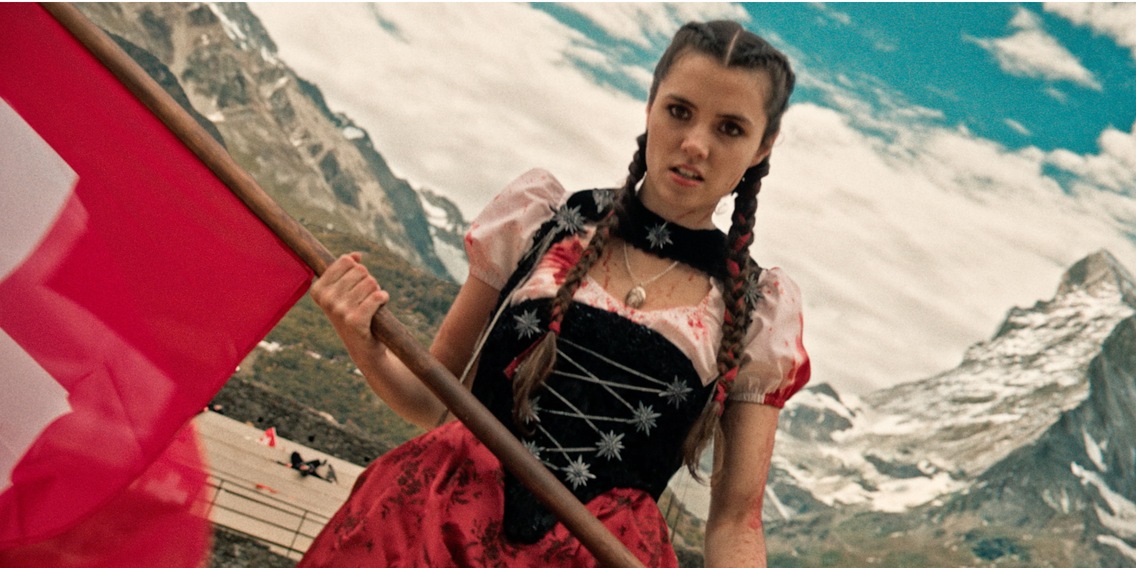 « Mad Heidi » : torture à la fondue, trash suisse et autres scènes d’horreur - Galaxus