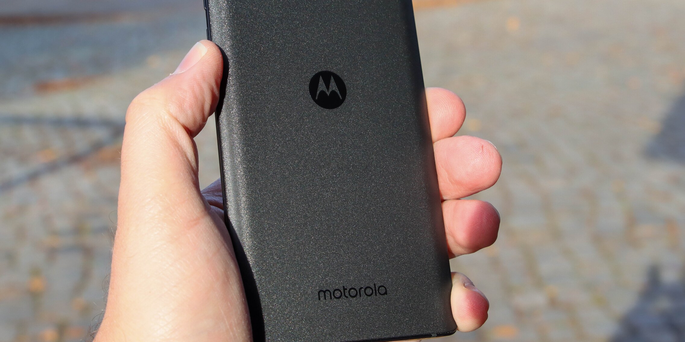 Motorola provides these smartphones with Android 13 - Galaxus