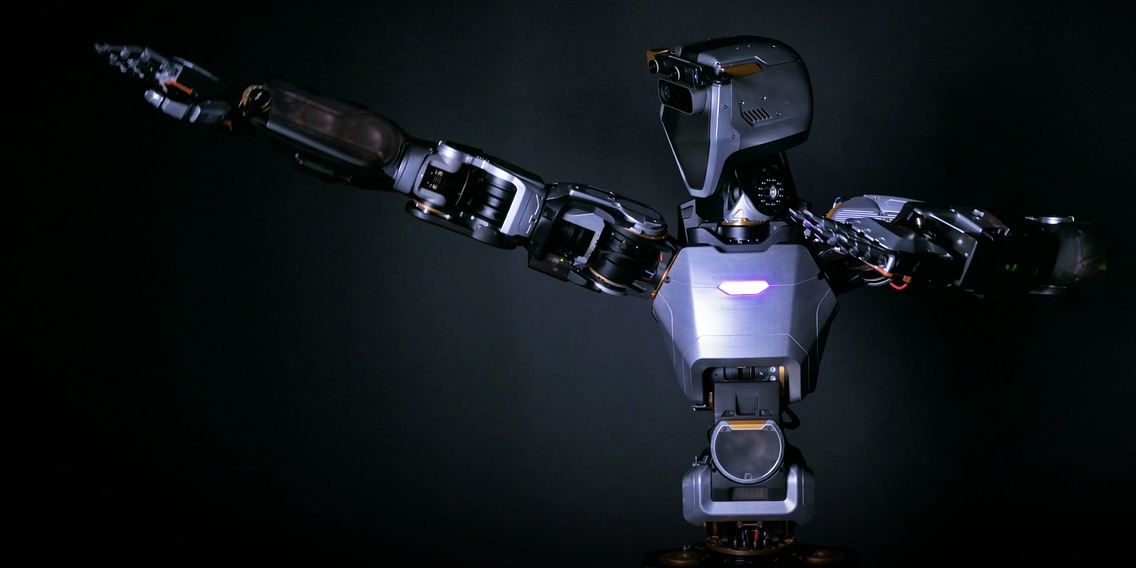 Sanctuary AI introduces sixth generation of the Phoenix robot - Galaxus