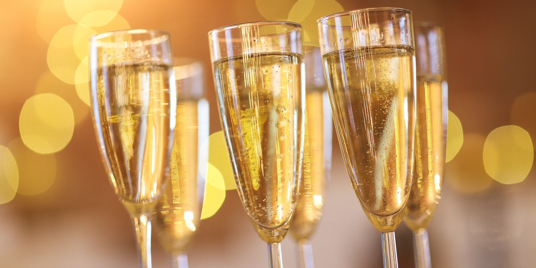 Pourquoi le champagne pétille et le coca-cola fait des bulles - Galaxus