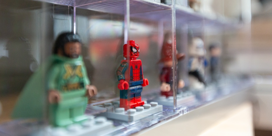 Petits héros, grandes histoires : L'évolution des mini-figurines Lego ...